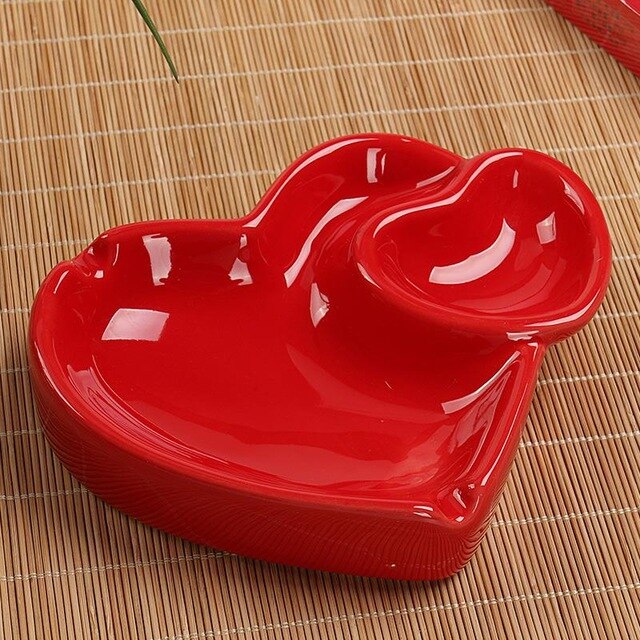 Heart-shaped Ceramic Ashtray – QuirkyStore.in